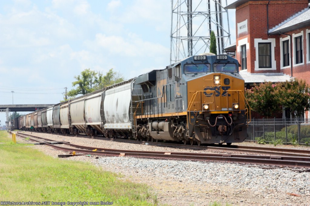 CSX 880